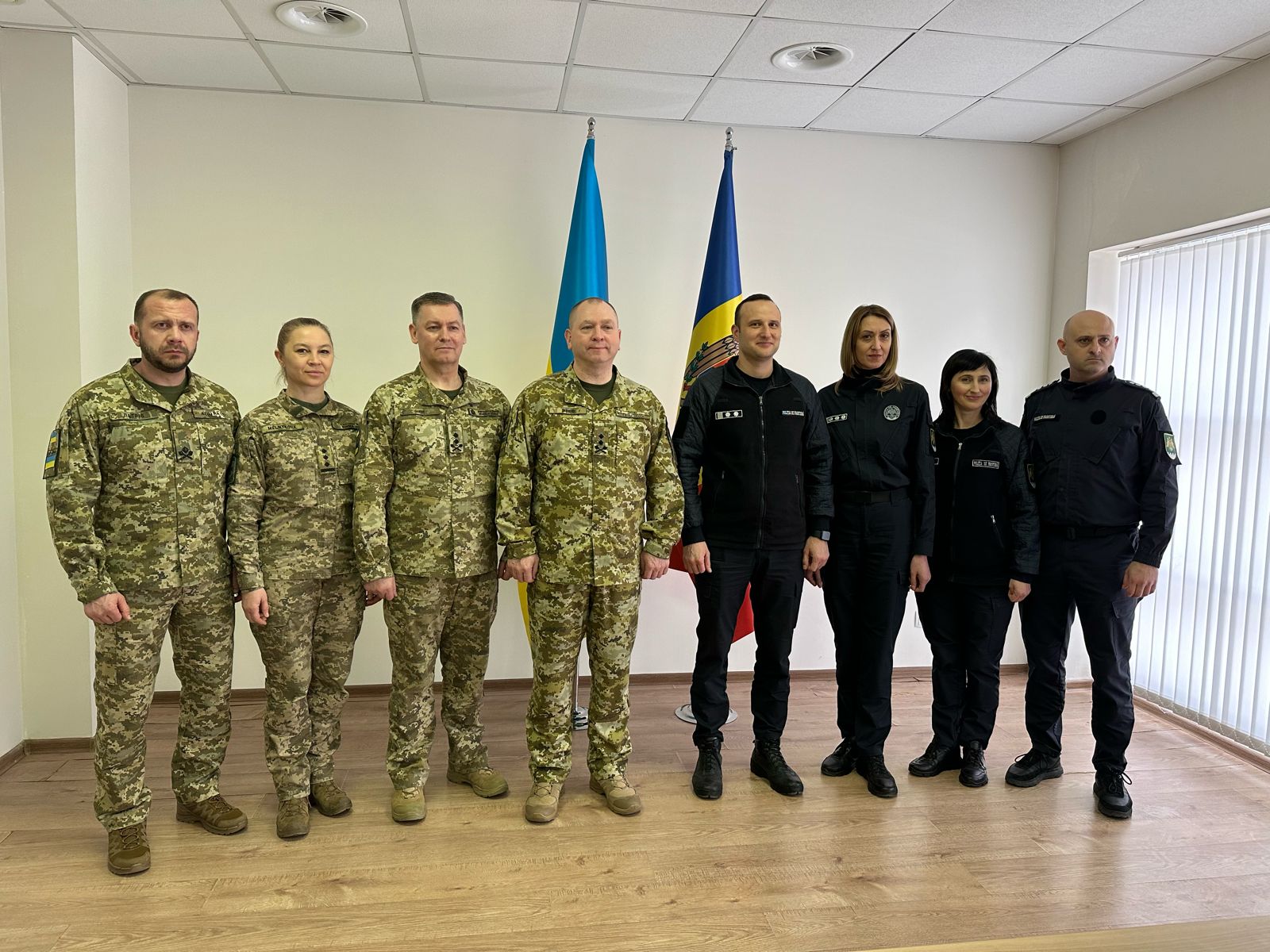 Intensificarea cooperării la frontiera R. Moldova cu Ucraina | POLIȚIA ...